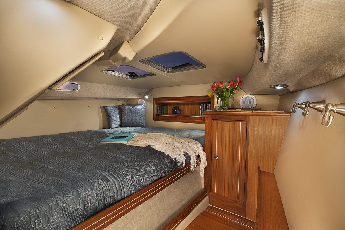 Have a Look at the Innovative Aspen C90 Power Catamaran