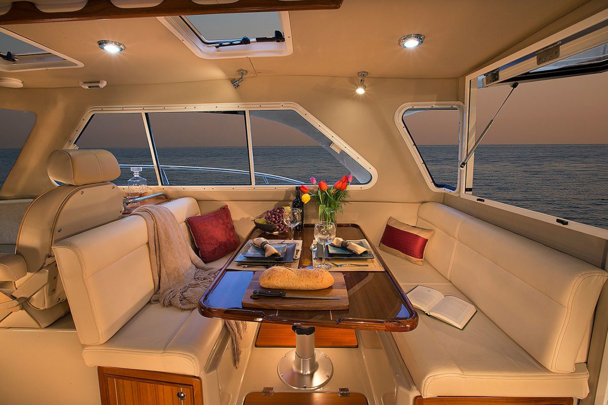 The Outboard-Powered Aspen C107 Power Catamaran