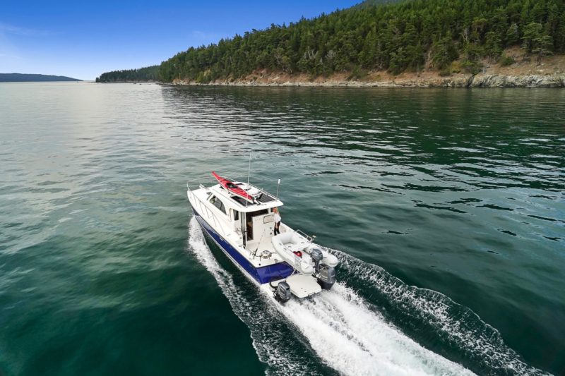 The Outboard-Powered Aspen C107 Power Catamaran
